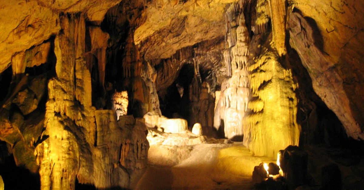 Grotte d'Osselle (Wikimédia commons - Flickr ) - Le Globe Trotteur